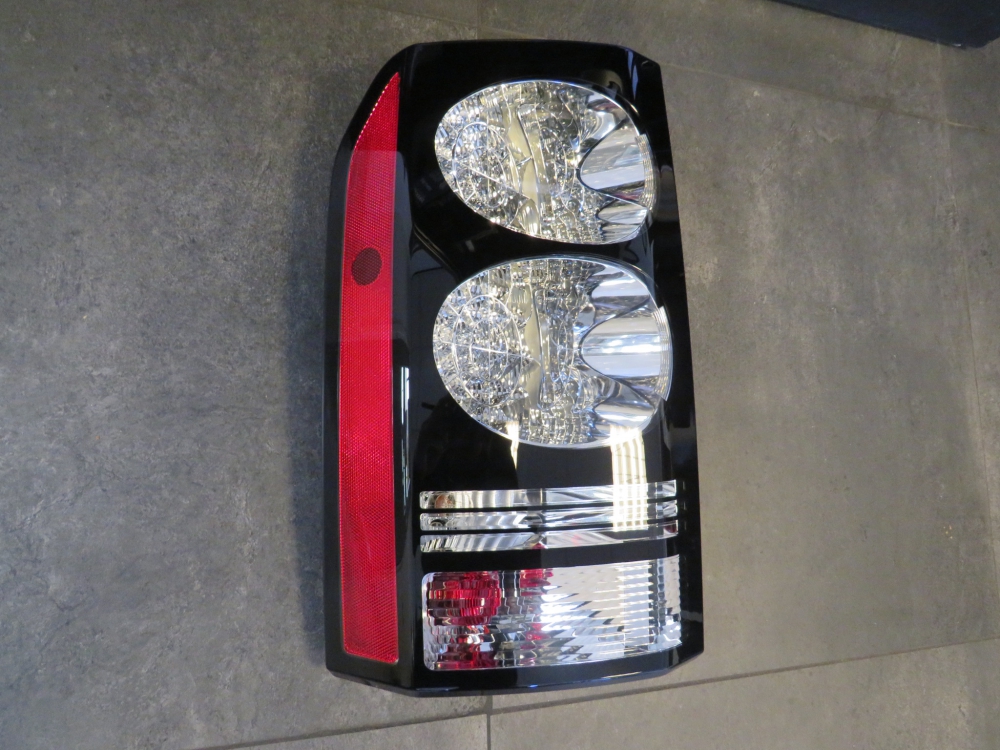Land Rover Discovery 4 Left taillight LR162974 LR052397 EH2213405AA ...
