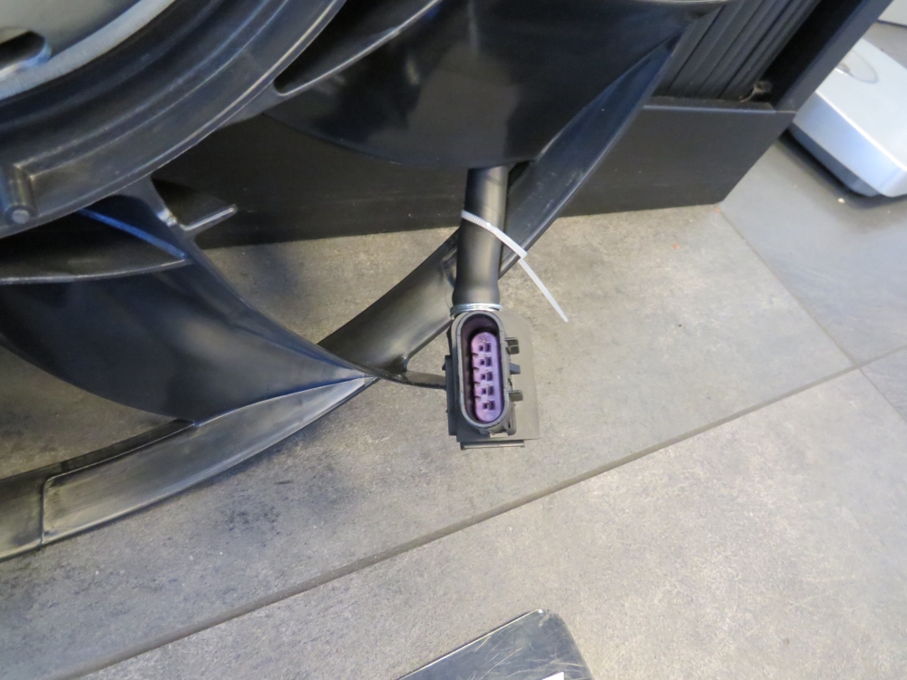 Range Rover koelvin 4.2 S/C LR025955 5H228600EC PGG500280 PGG500380