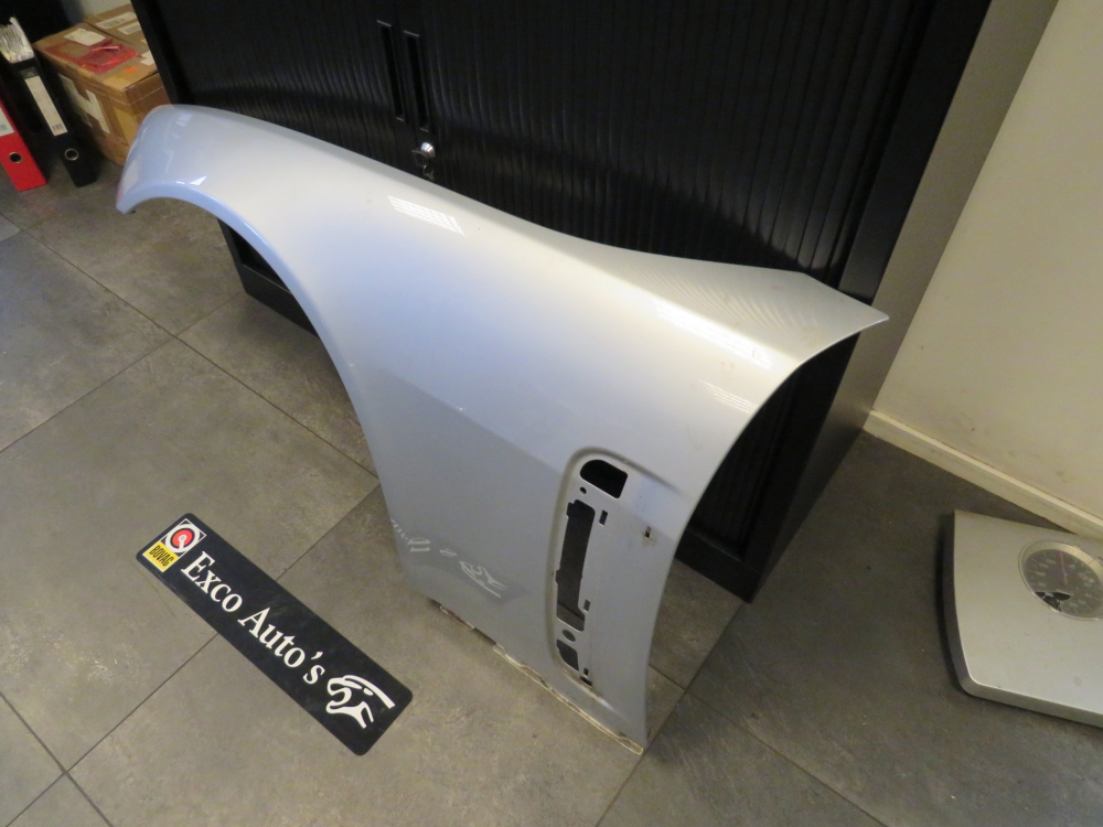 Jaguar XK Kotflugel links C2P21996 C2P9133 C2P11579 C2P13326 6W8316006 ...